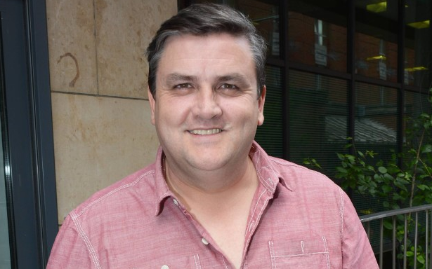 Simon Delaney lands exciting new role! - VIP Magazine