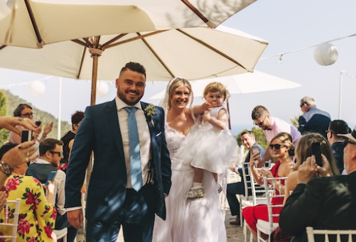 Kinsella & Lee - VIP Magazine