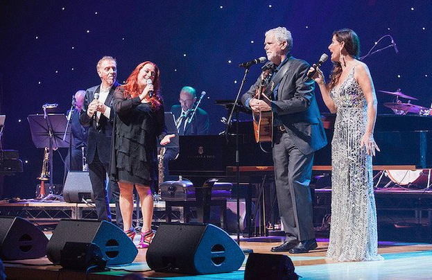 Irish Eurovision winners unite for memorable concert - VIP Magazine