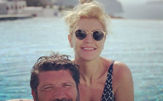 Yvonne Connolly enjoys romantic getaway with John Conroy - VIP Magazine