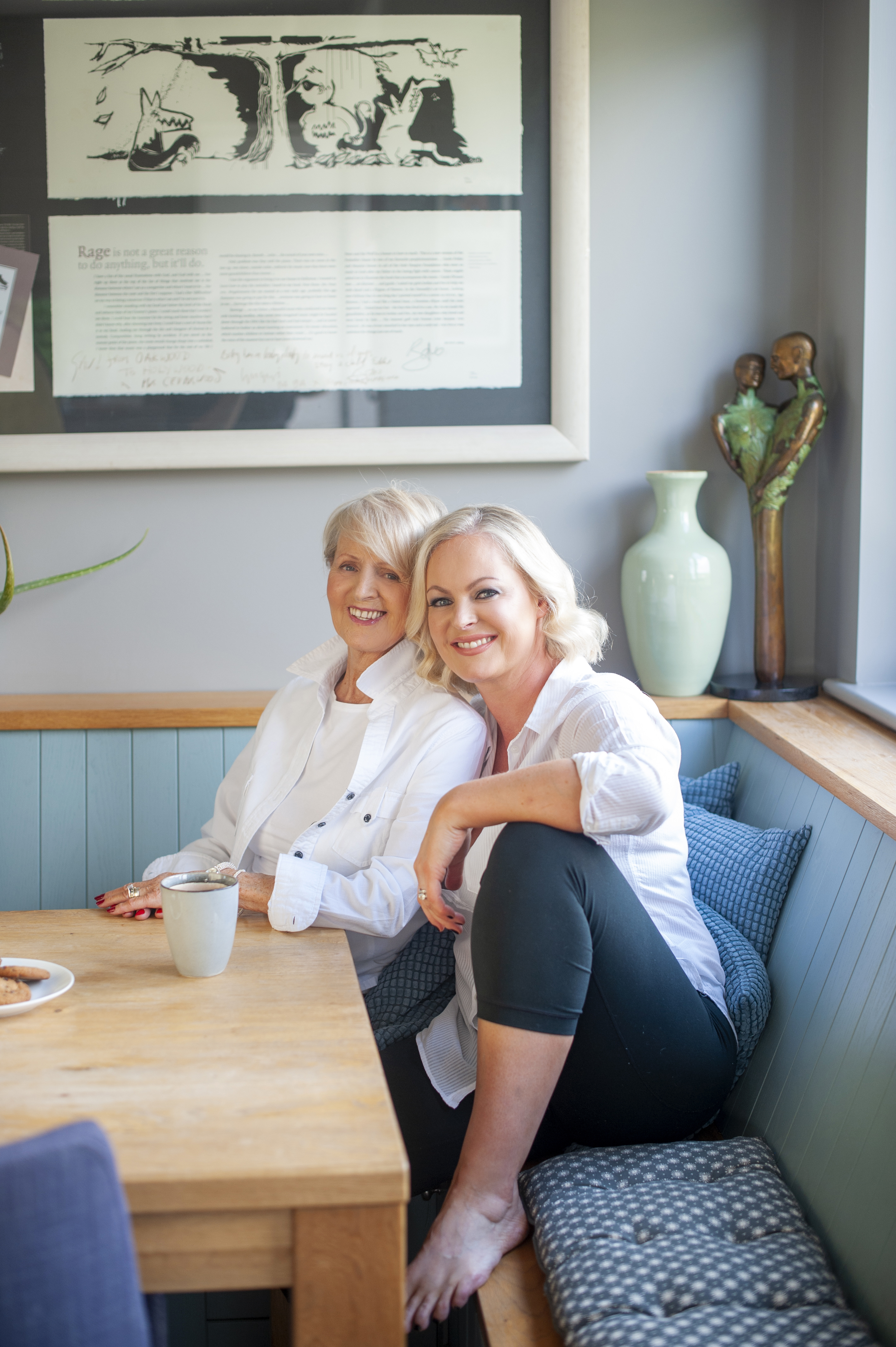 amanda brunker - VIP Magazine