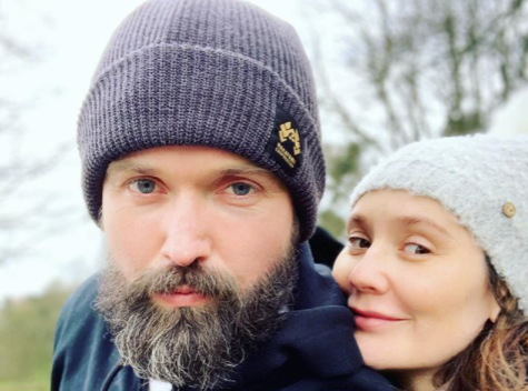 Irish Hollyoaks star Emmett Scanlan shares baby scan as he reveals ...
