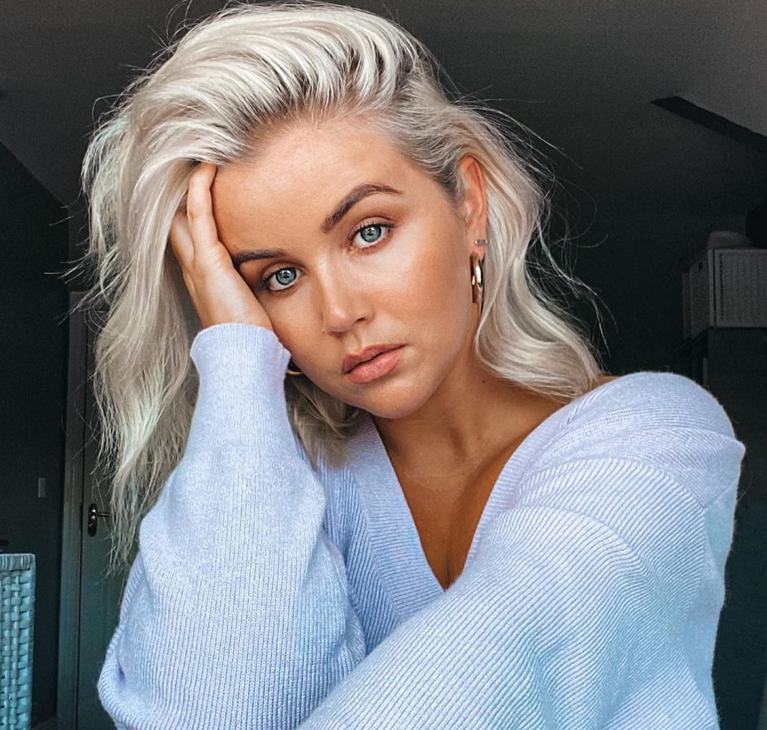 Irish singer Aimée opens up about ‘constant abuse’ online about her ...