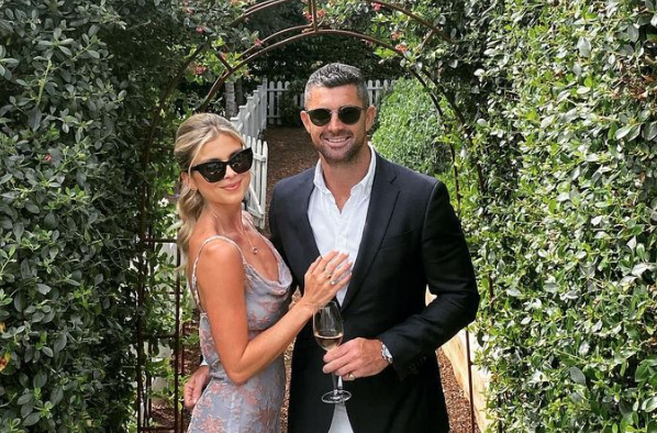 Jess Redden and Rob Kearney reunite as he returns from Australia - VIP ...