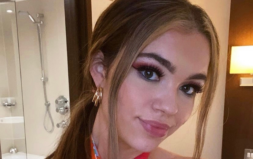 Social media star Miriam Mullins hits back at negativity she received ...