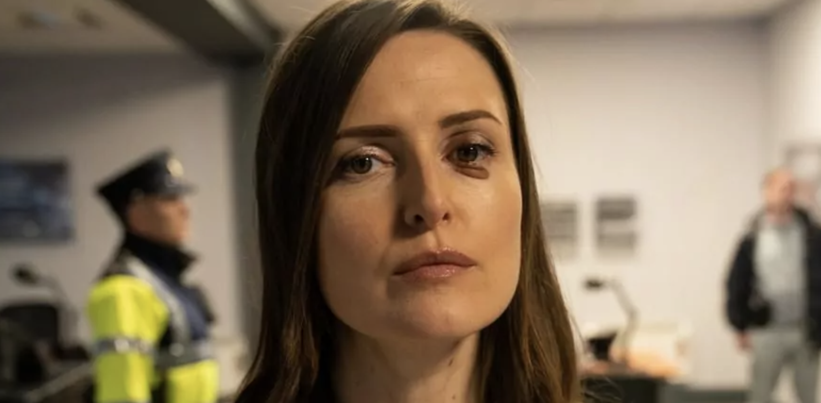 Kin star Clare Dunne reveals she refuses to cover distinctive birthmark ...